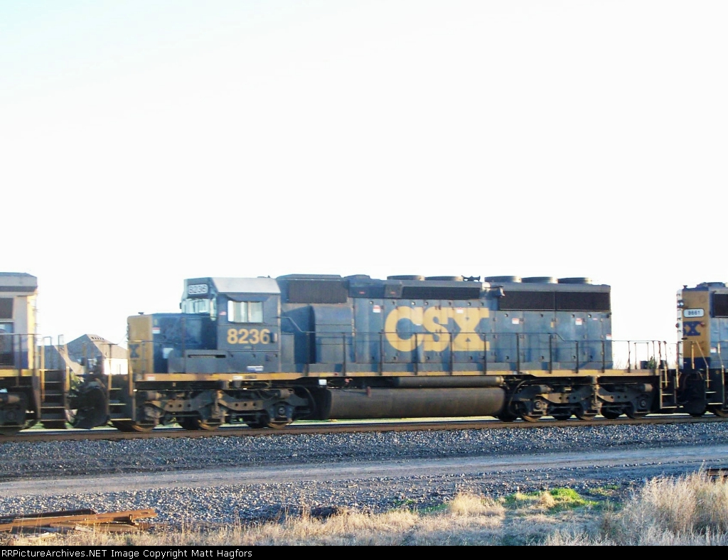 CSX 8236